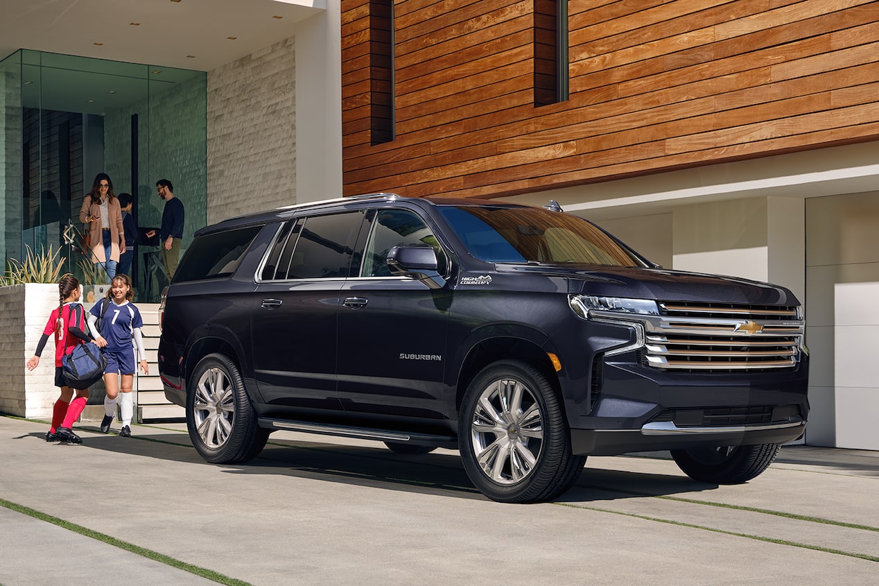 2024 Chevrolet Suburban | Large 3-Row SUV | Chevrolet Canada